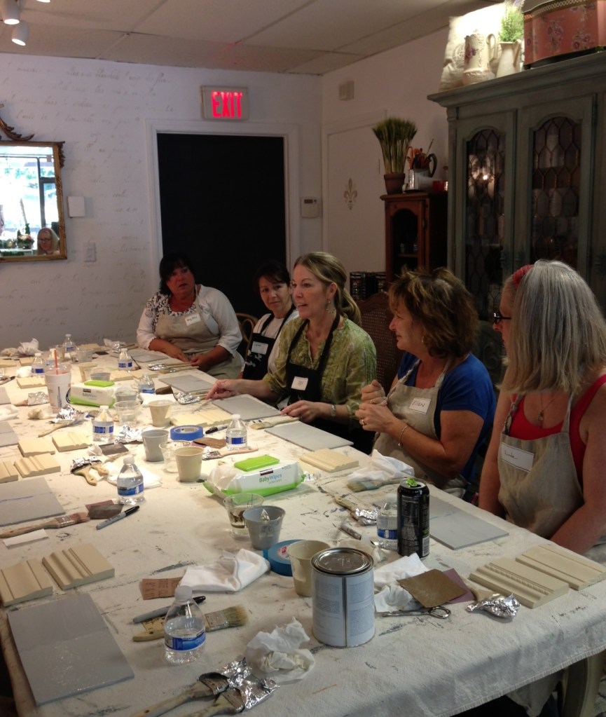The Master in Class at Maison Decor – Country Design Home